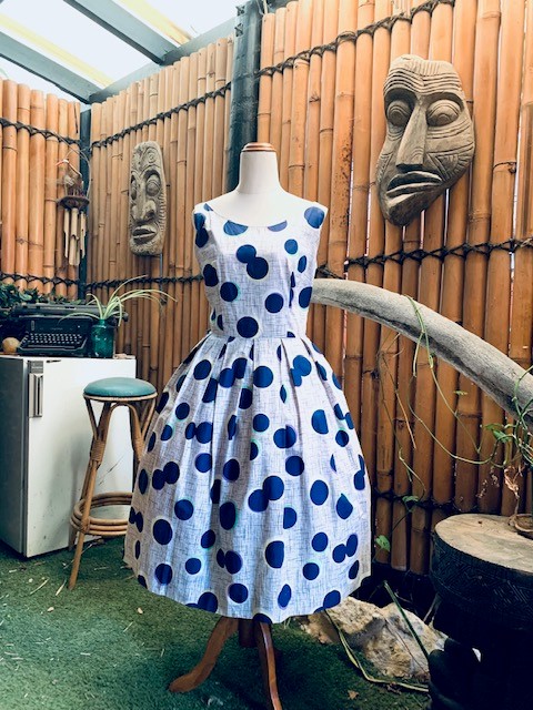 Late 50's early 60's Spotty Cotton Sun Dress by Lisa Jayne - TikiQueen